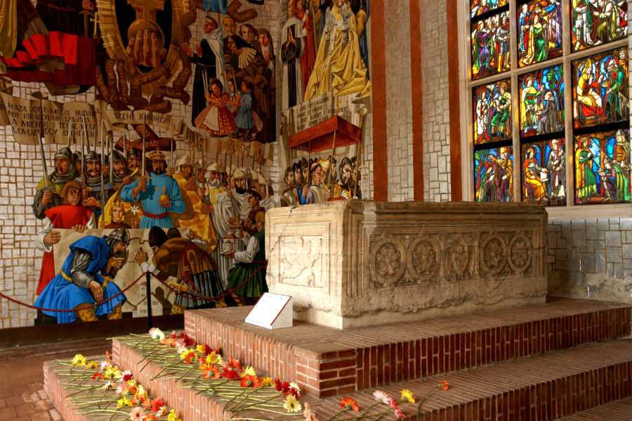 Érme készült a székesfehérvári Romkert nemzeti emlékhelyről