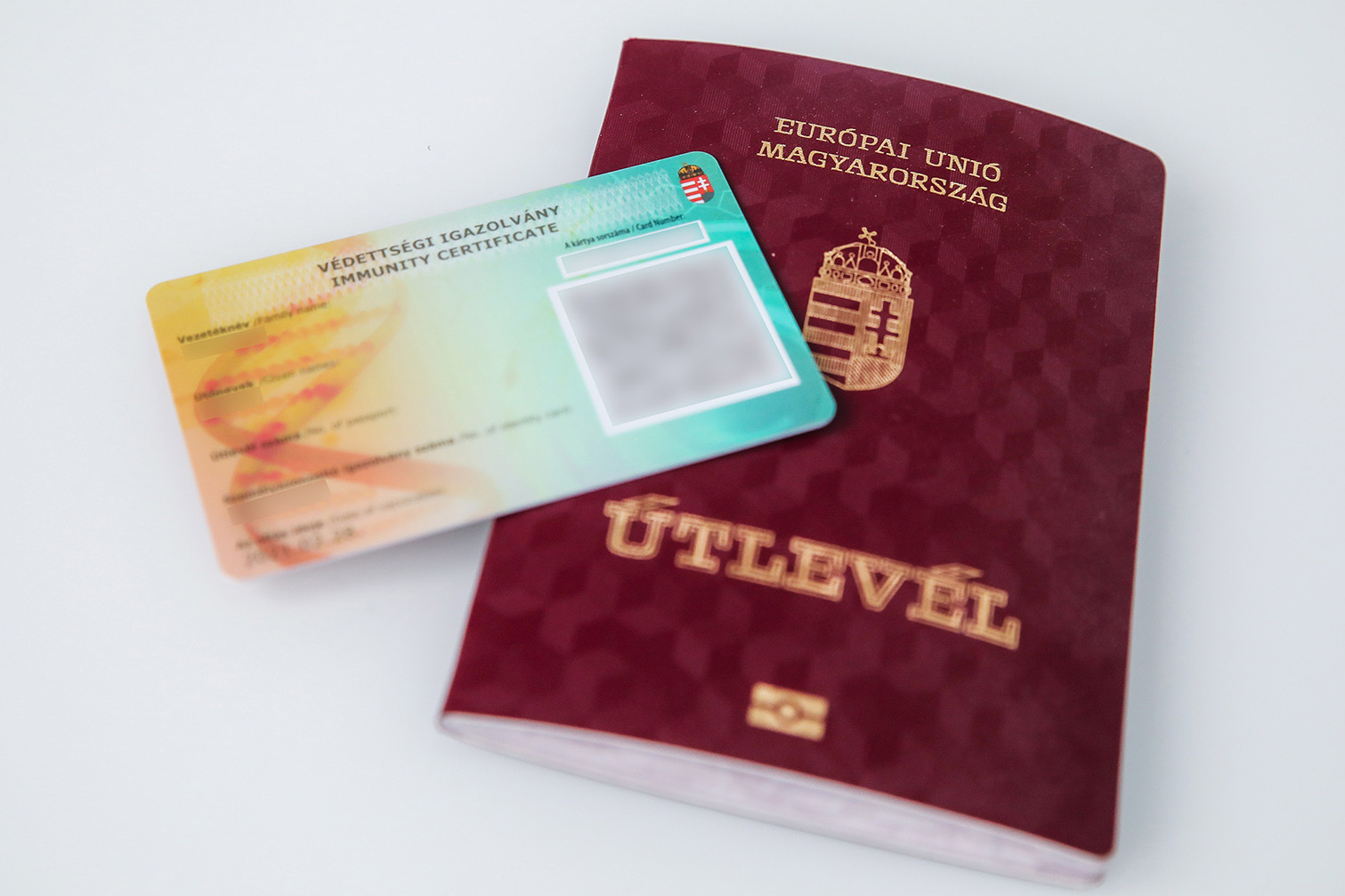 Hamarosan megszűnhet az útlevél