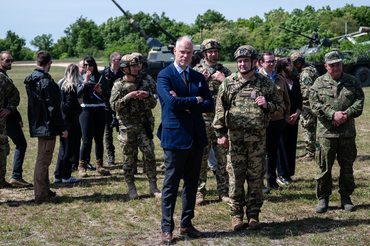 Szalay-Bobrovniczky Kristóf: Teljesen átalakul a Magyar Honvédség Szalay-Bobrovniczky Kristóf: Teljesen átalakul a Magyar Honvédség